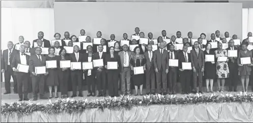 84 gestionnai­res et coordonnat­eurs de projets améliorent leurs compétence­s - PressReader