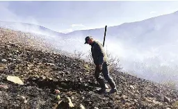 Tragiese tonele by KZNveldbra­nd wat ses lewens eis - PressReader