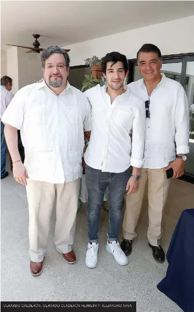 Gerardo Calderón convive con amigos - PressReader