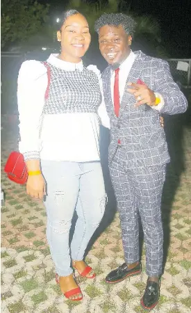 Gospel singer Rian Davis expecting first child - PressReader