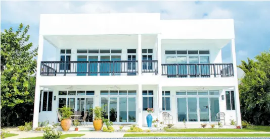 Sydney Watson’s Westbay glass oasis - PressReader