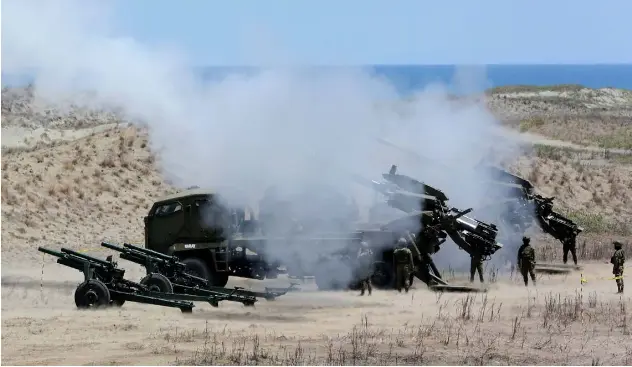 Defense, security experts weigh in on WPS tension - PressReader