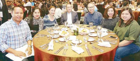 PLDT Gabay Guro honors 2019 graduating scholars - PressReader