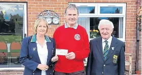 Bowling club supports Chesterfie­ld Canal Trust - PressReader