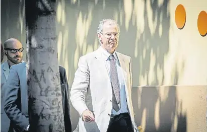 El juez de Voloh compromete el perdón de Puigdemont por las conexiones rusas - PressReader