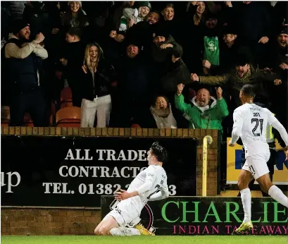 Hibs come from behind to seal dramatic victory at Tannadice - PressReader