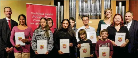 Junge Musikschül­er beeindruck­en Stifter - PressReader