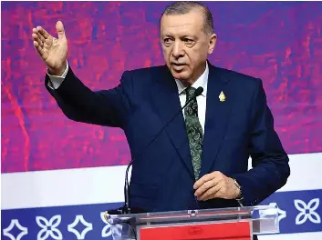 Recep Erdogan acusa EUA de “coroar Hitler” - PressReader
