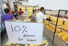 Kluang shops dish out election day treats for voters - PressReader