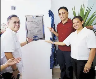 Go leads Zambales town hall opening - PressReader