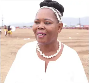 Kugxekwa abahlaba isiko lokuveza amabele nezinqe - PressReader