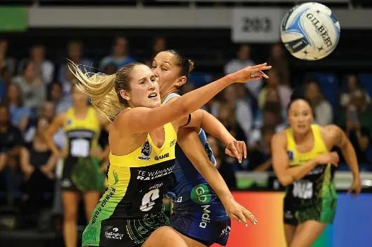 Three jobs to NZ’s best midcourter: Maddy Gordon’s rise to the top ...