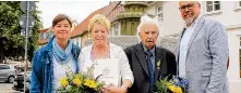 Stadt ehrt zwei verdienstv­olle Bürger - PressReader