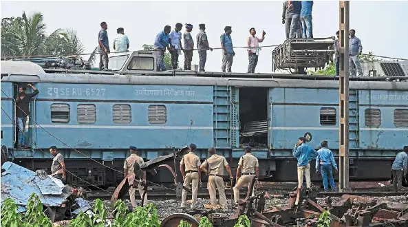 Signal error blamed for train crash - PressReader
