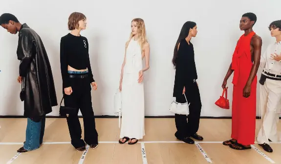 Perspectiv­a fresca - PressReader