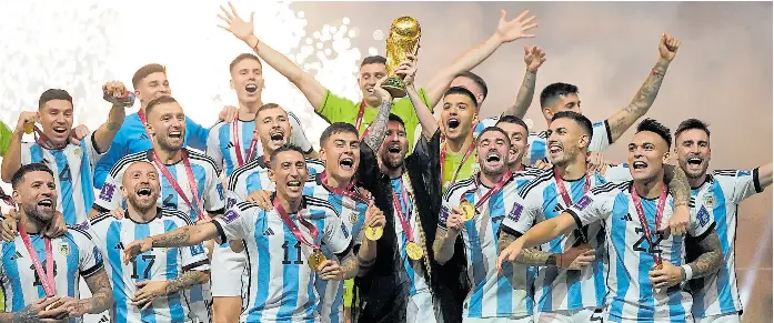 Un equipo que movilizó a un país El fútbol unió las ideas y, por fin, cada argentino sintió ...