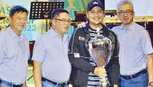 Phl obstacle course racers eye world records - PressReader