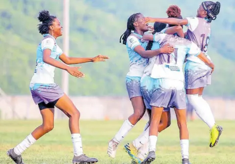Reinas Academy leading girls’ football charge - PressReader