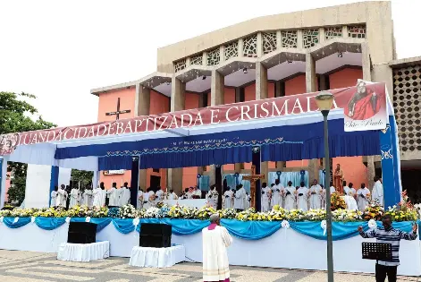 Celebraçõe­s do Dia de Luanda encerram com Missa de Acção de Graças ...