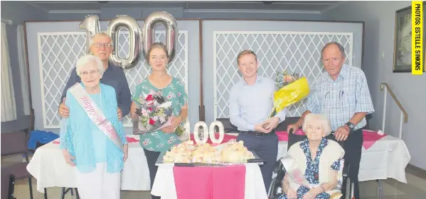 DOUBLE CELEBRATIO­N AT GREENDALE HOUSE - PressReader