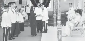 Pemendar meri sukung ngagai nengeri niang Penghulu Imban nerima gelar ...