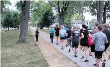 Au naturel – runners go barefoot - PressReader