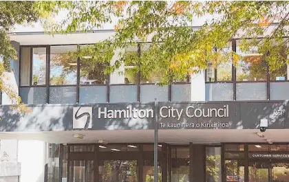Twelve in Hamilton mayoral race - PressReader