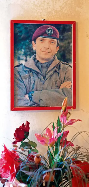 IL MISTERO del parà che sapeva troppo - PressReader