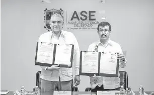 Rector Dámaso Anaya firma importante convenio con ASE - PressReader