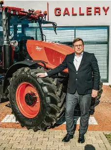 Nový, moderní traktor Zetor zachrání, věří šéf - PressReader