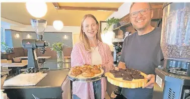 Im Café Kaiser wird der Kaffee von Hand aufgebrüht - PressReader