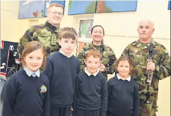 Band of 1 Brigade educating and entertaini­ng in Clondulane - PressReader