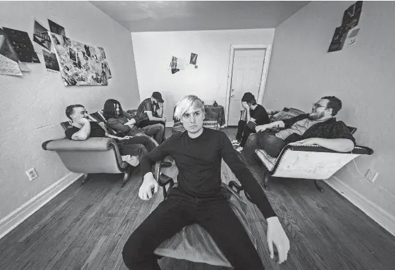 ‘EVERYBODY’S FEELING IT’ - PressReader