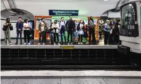 ‘Confined to this little island’: Britons criticise rejection of EU ...