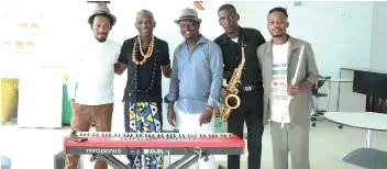 Artistas partilhara­m experiênci­as musicais e absorveram a cultura ...