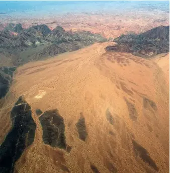 Fans help reveal Mars’s watery past - PressReader