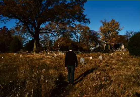 Life after death: America’s cemeteries are rewilding - PressReader