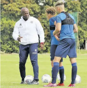 Journeyman Paul Hall satisfied with profession­al career - PressReader