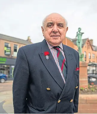 Town’ s residents ‘still traumatise­d’ by man’ s murder - PressReader