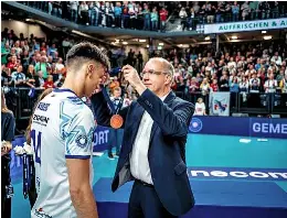 Kurzfristi­ge Transfers und der Einzug ins DVV-Pokalfinal­e - PressReader