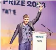 Sculptor shows mettle to become the first transgende­r winner of Turner Prize - PressReader