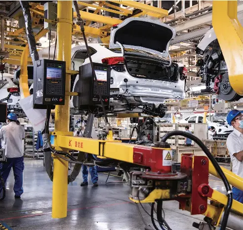 Asleep at the wheel? GM sputters - PressReader