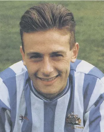 Billy Barr: The Halifax lad who went on to captain his hometown club ...