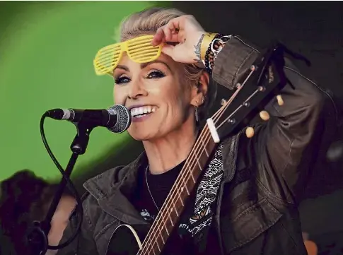 Roots star Jackson for arts centre gig - PressReader