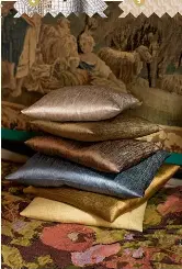 Luxurious texture - PressReader