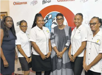 Table Talk Silver Anniversar­y Scholarshi­p recipients named - PressReader