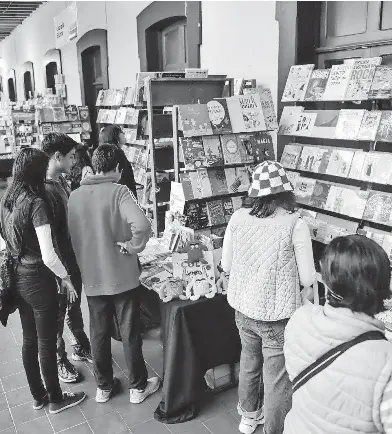 "Basta de idealizar a los libros" - PressReader