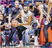 Gilberto Clavell pasa a los Cangrejero­s - PressReader