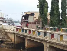 Ponte sobre o rio Lucola vai ter pedonal metálica - PressReader