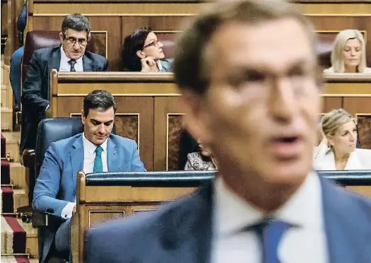 Sánchez descoloca a un Feijóo volcado en su rechazo a la amnistía ...